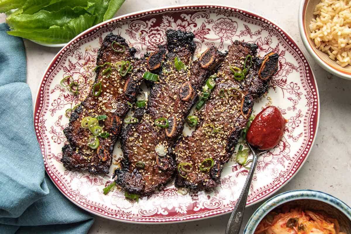 Kalbi (Korean BBQ Short Ribs) | I Heart Umami
