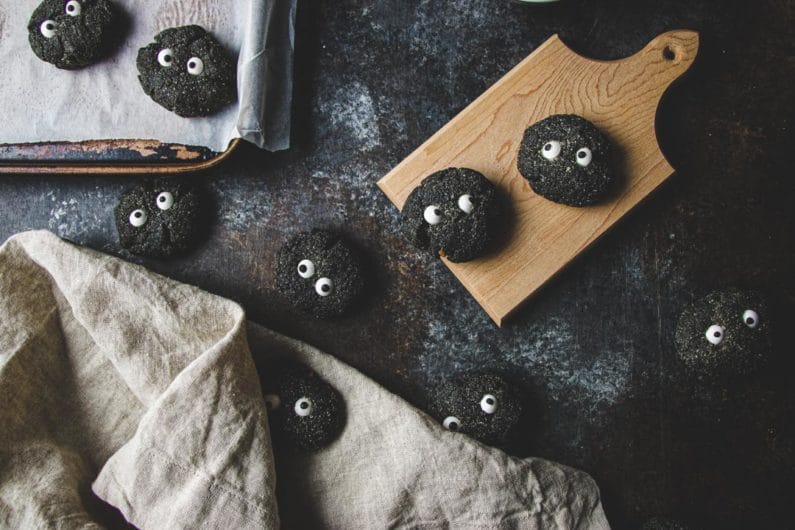 Halloween Soot Sprite Cookies (Chewy Low Carb!) | I Heart Umami®