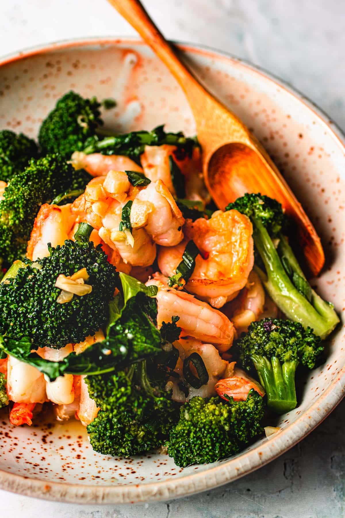 Ginger Garlic Shrimp and Broccoli Stir-Fry | I Heart Umami®