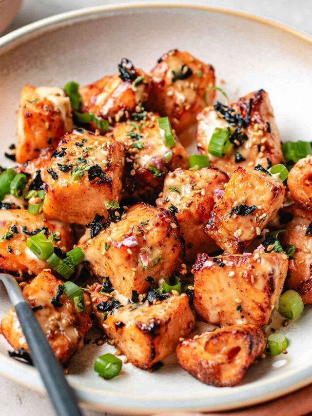 Salmon bites with bang bang sauce | I Heart Umami®