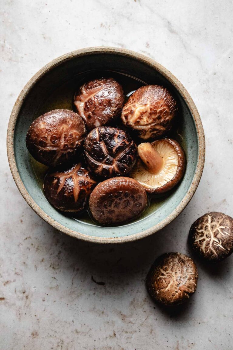 Dried Shiitake Mushrooms (How to buy, select, prepare, and cook)
