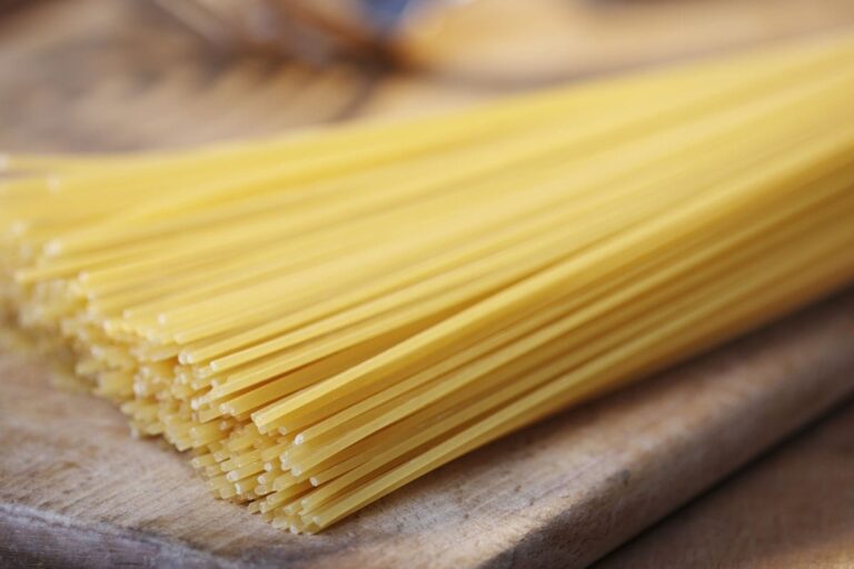 A Guide to 24 Types of Chinese Noodles and Wrappers